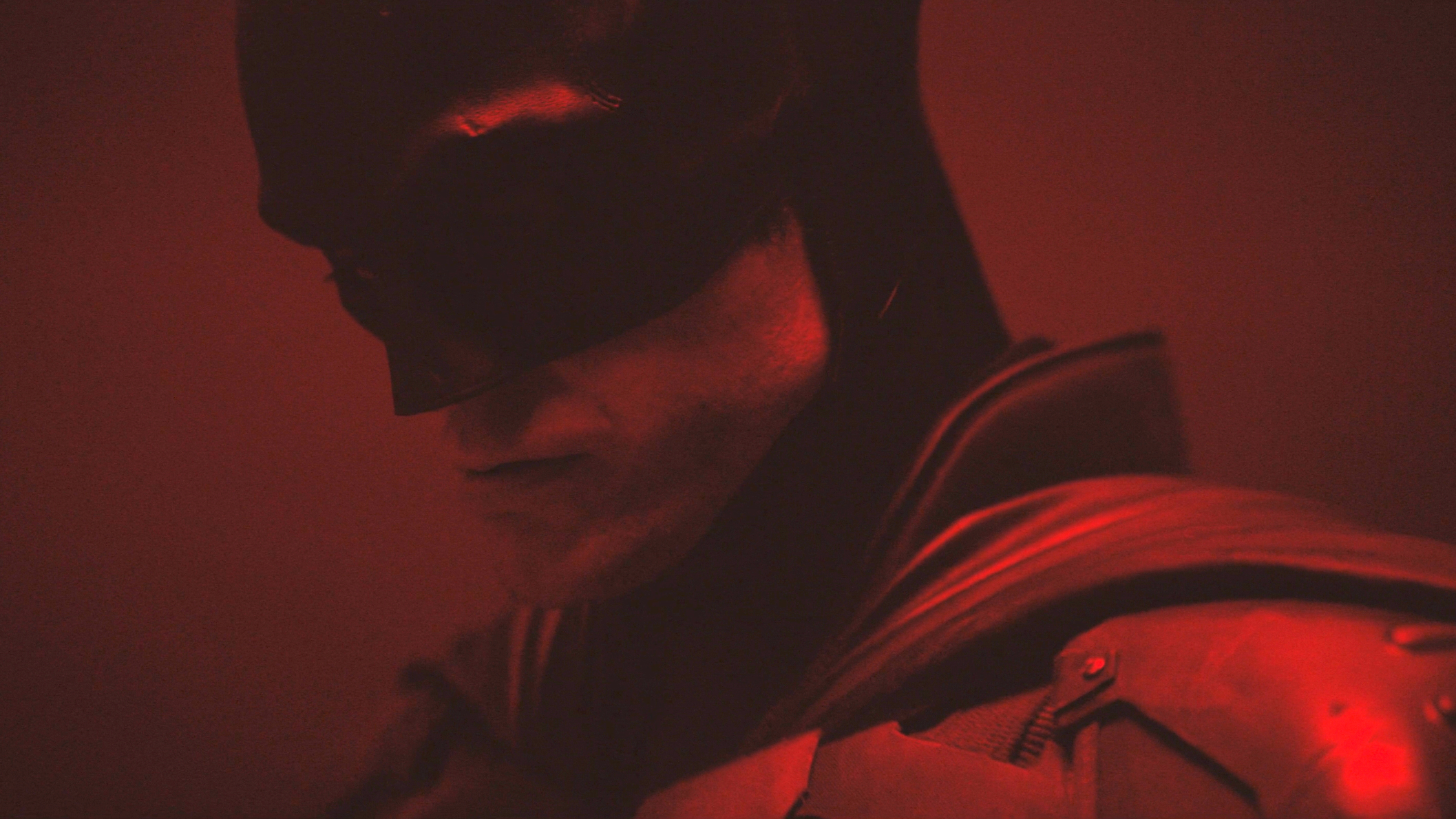 'The Batman': primer tráiler oficial con un oscuro Robert Pattinson ...