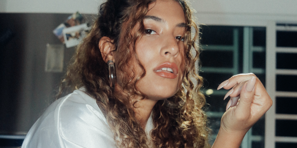 Letón Pé nos embriaga con ‘Pa qué’ - MEW Magazine