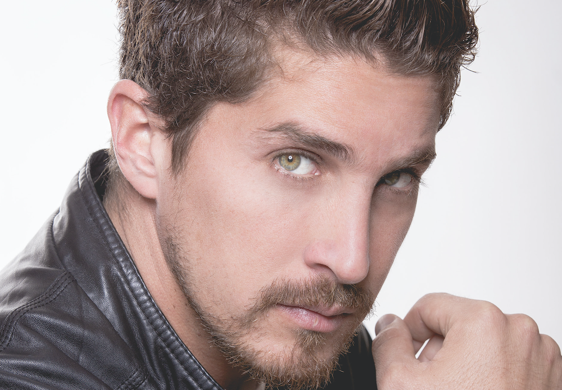 Jonathan Islas estrena, "Manual para Galanes", nueva serie