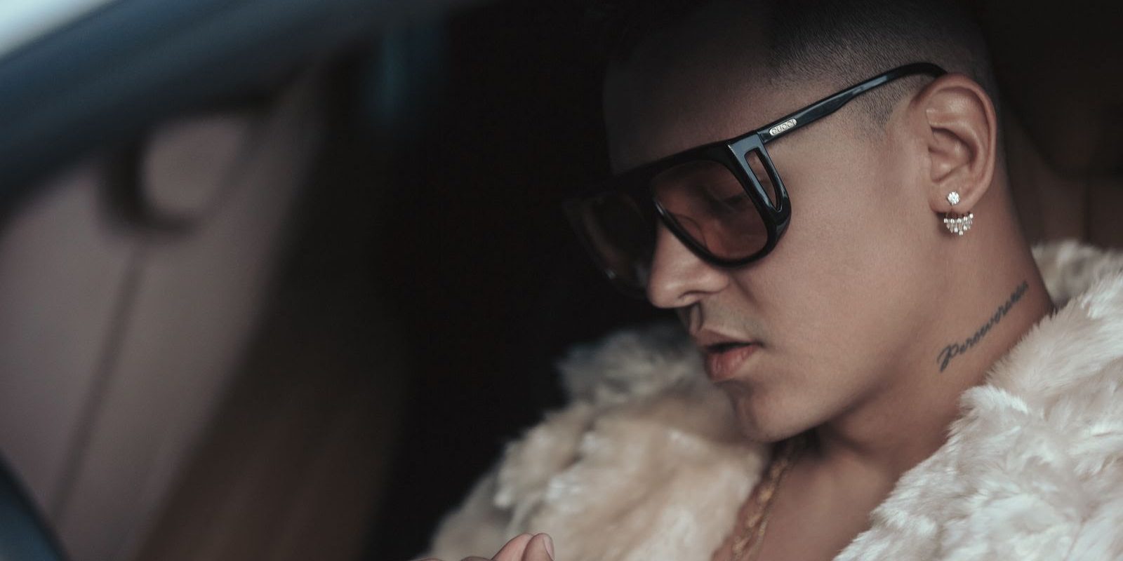 Kevin Roldan presenta su nuevo sencillo 'Una chimbita' - MEW Magazine