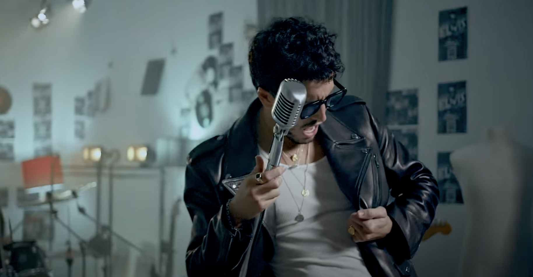 Sebastian Yatra reinterpreta 'Big Tears', el clásico de Elvis Costello