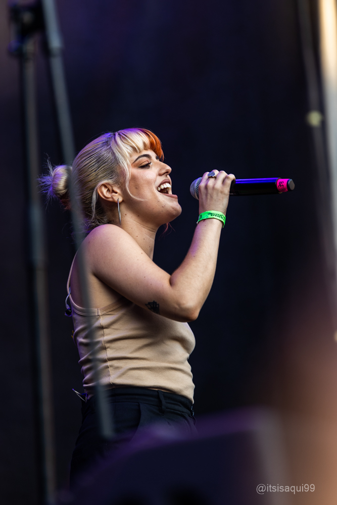 Alba Reche brilla en Barcelona - MEW Magazine