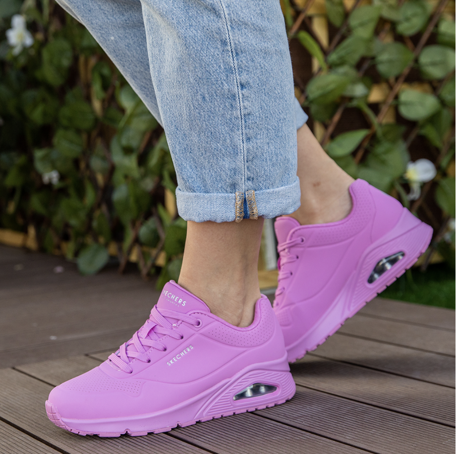 Qué tener en cuenta para comprar zapatillas deportivas de mujer